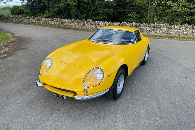 Classic Ferrari - Talacrest